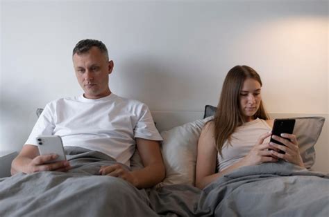 Free Photo Bad Sex Concept With Upset Couple