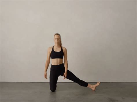 Use These 6 Hip Hinge Exercises For Seniors To Build Technique And