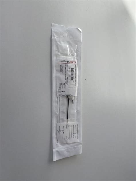 New Cook Incorporated Yueh Centesis Disposable Catheter Needle G10100