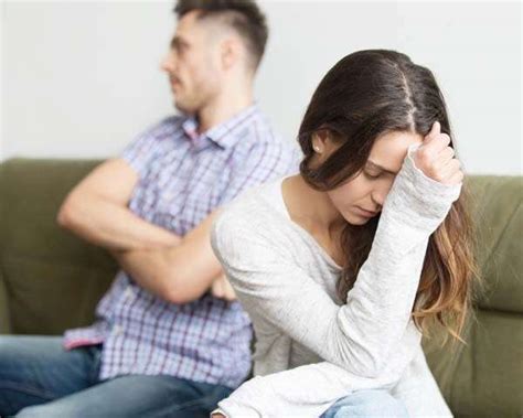 Reasons Why You Must Break Up With Your Bae Femina In