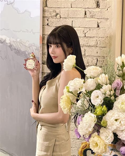 오늘자 권은비 인스타 연예이슈 수다방 네모판