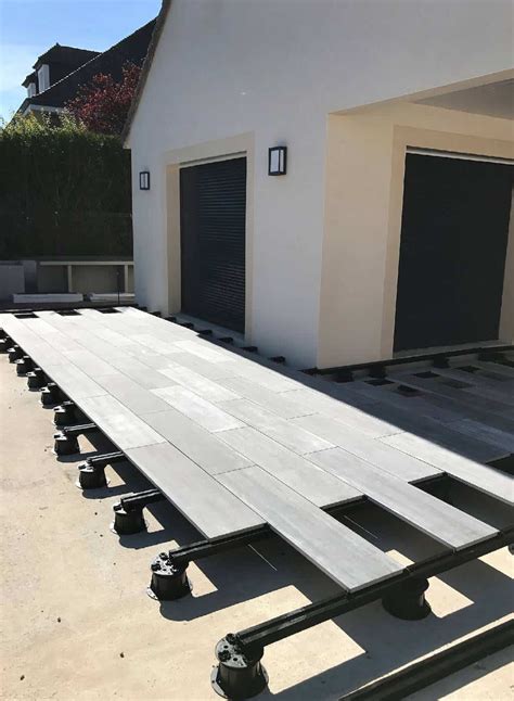 Aluminum Joists Advantages Over Wood Joist Decking Hdg Building Materials