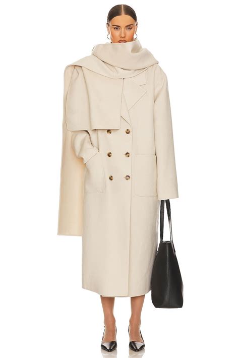 21 Best Oversize Coats For Women In 2024