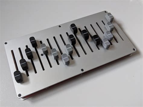 16n Sixteen Fader Synth Controller