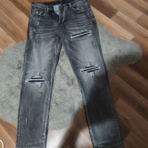 Blugi Barbati Amiri Ploiesti • Olxro