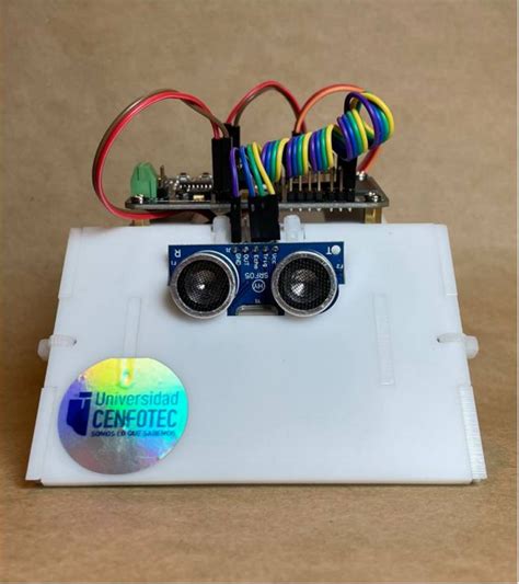 Sumobot Universidad Cenfotec Crcibernética