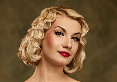 10 All Time Favorite Pin Up Hairstyles For Short Hair Hairdo Hairstyle