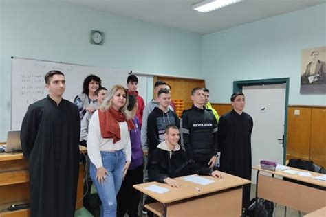 Съдебен процес срещу инфлацията проведоха ученици в Монтана