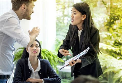 The Identify Detect Protect Respond Recover Lifecycle Information Professionals