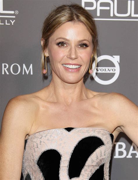 100 Julie Bowen Pictures