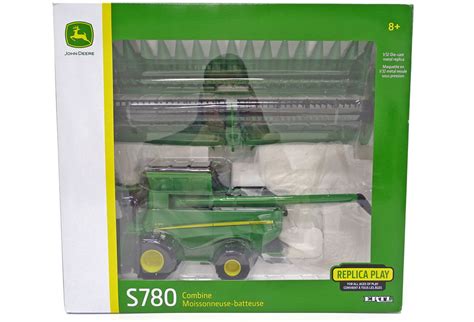 John Deere S780 Header With 40 Ft Grain Front And 16 Row Corn Front Collector Models