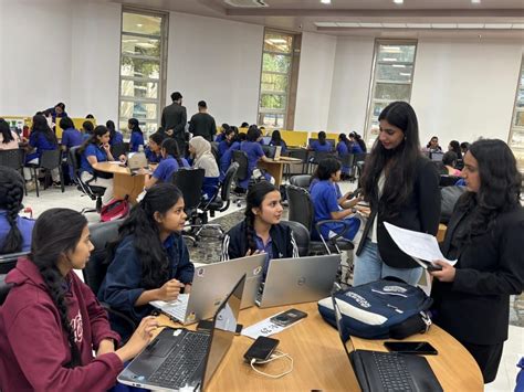 Hackverse2025 Techinnovation Hackathon Learningandgrowth Teamwork Anshika Tripathi