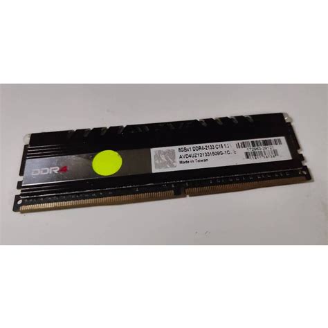 Ram Avexir Ddr4 8gb 8 1 Bus2133 แรม สินค้ามีไฟ Led สินค้ามือสอง มีประกันตลอดการใช้งาน Maxcom