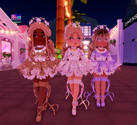 All Ready For The Second Wave Aesthetic Roblox Royale High Outfits