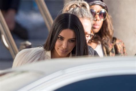 Pics Kim Kardashian Bares Her Butt In Oceans Eight Scene