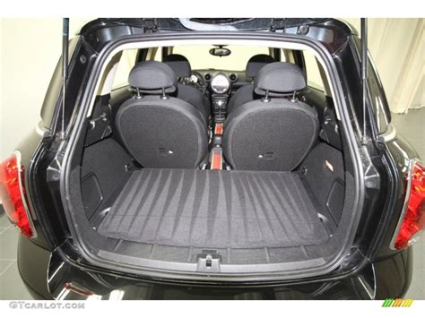2011 Mini Cooper Countryman Trunk Photos
