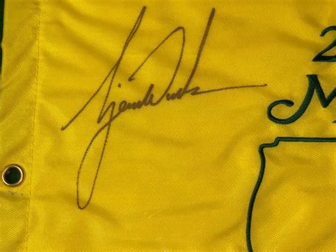 Tiger Woods Signed 2001 Masters Pga Flag Uda 250 Custom Framing Photos