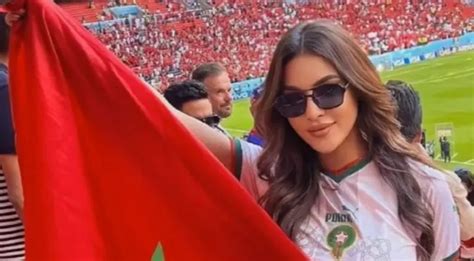 Inilah Gaya Wanita Cantik Suporter Maroko Yang Bikin Klepek Klepek Pria