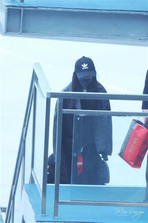 Pin oleh 소연 김 di 빠른 저장