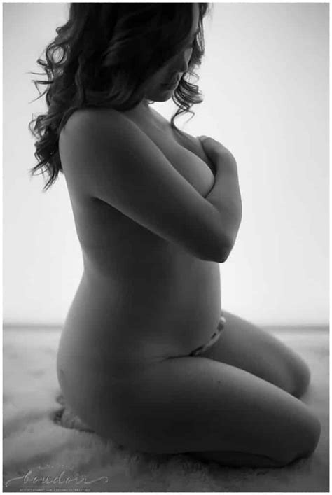 VaVa Voom Boudoir Michigan Maternity Photographer Miss M Michigan Boudoir Photographer
