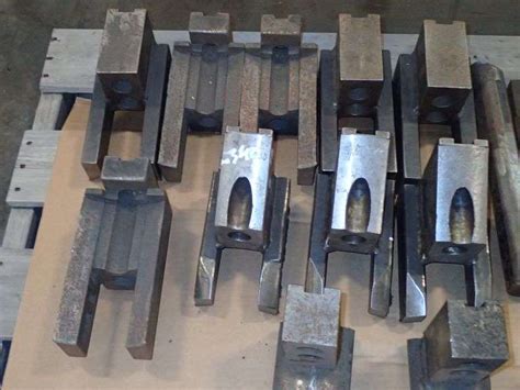 Assorted Cnc Tooling 2 Pallets Rosen Systems