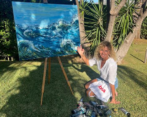Maria Damico In Arte Dama Dipingo Le Onde Con Le Mani Perché Mi