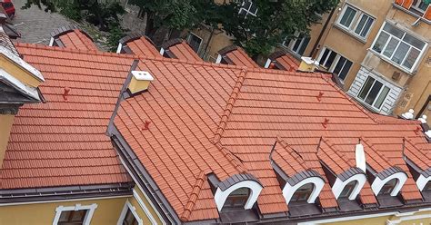 Течна Хидроизолация Варна Изпълнение върху покрив на жилищен блок с ИЗОМАКС А от фирма КОЛОС