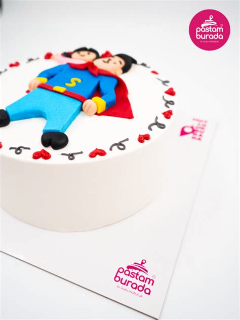 Super Dad Naked Cake