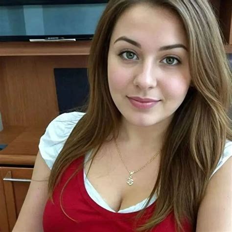 Moniquee Tina Jolie Threads Say More