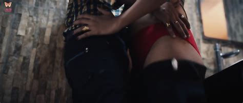 Desi Babe Having Fun