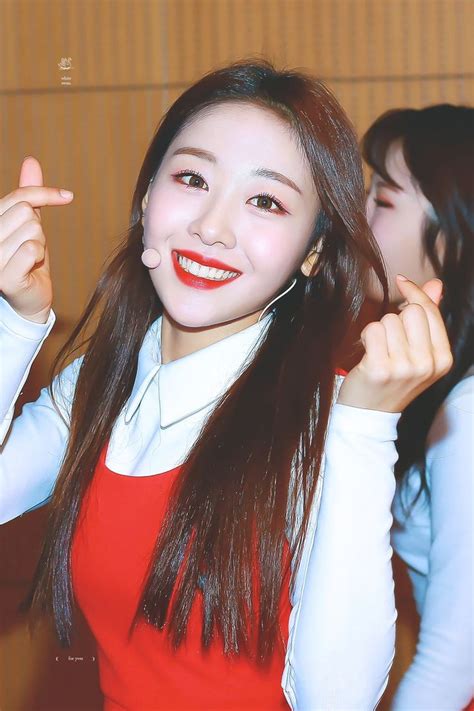 Pin On Loona ♡ 이달의 소녀