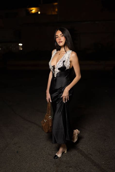 Madison Beer Sexy Cleavage Boobs Hot Celebs Home