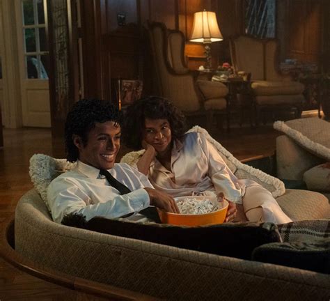 Loving These Stills From The Movie Michaelmovie Jafaar Jackson And Nia