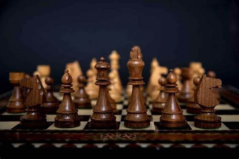 Game Theory Decision Making Under Specific Circumstances