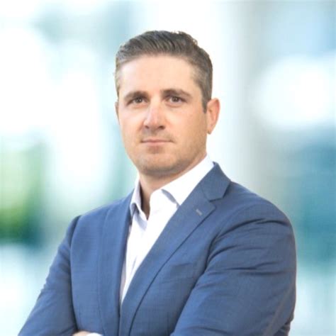 Robert Vitrano Linkedin