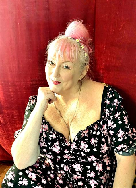 Bora Bora Tracy Beadnell Sculptors Qld