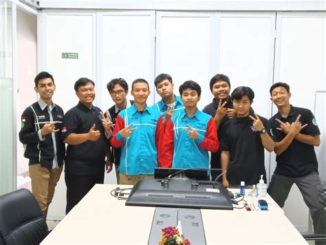 Vincent Leonhart Setiawan On Linkedin Internship Experience Building Indonesia Intern Future