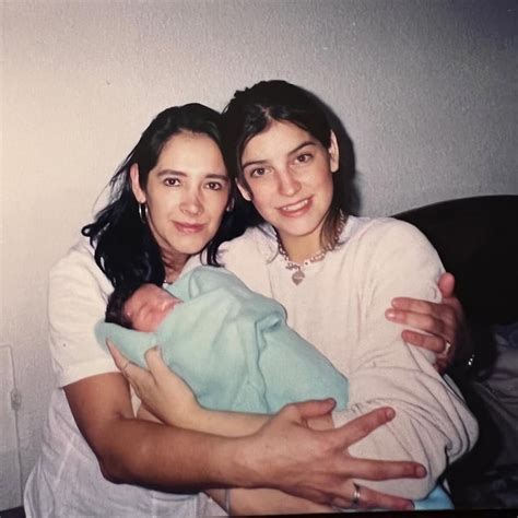Bárbara De Regil Así Lucía A Los 16 Años Cuando Se Convirtió En Madre