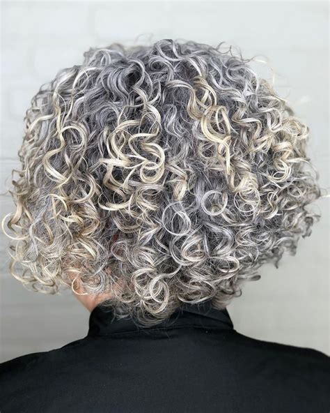 30 Short Gray Hairstyle Ideas To Rock In 2025 Short Grey Hair Pixie