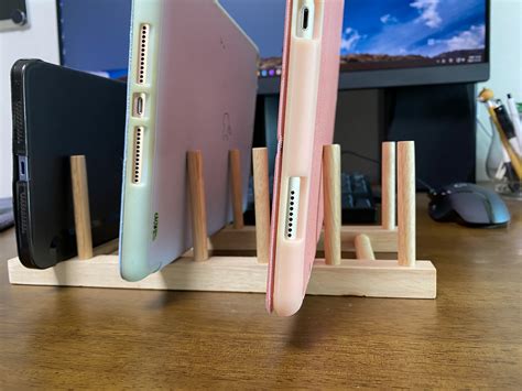 다이소 고무나무 접시 스탠드 6단 스마트폰 태블릿 거치대