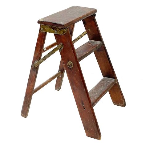 Lot 30 A Pine And Elm Folding Library Steps