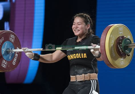 МУГТ М Анхцэцэг Азийн аваргаас гурван хүрэл медаль хүртлээ Eguur Mn