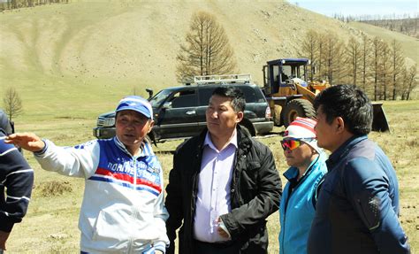 Бат Өлзий суманд Олон Улсын цанын бааз байгуулна