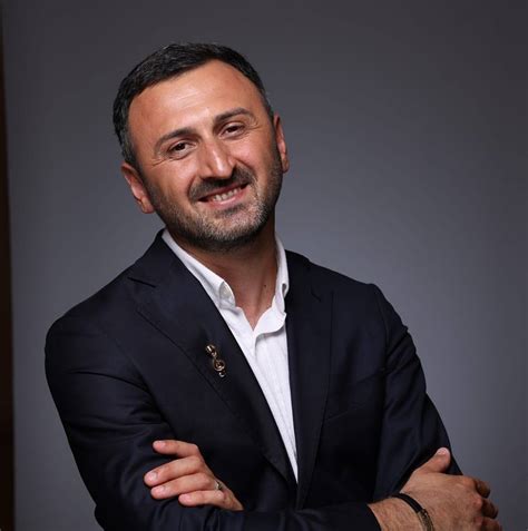 დედა გილოცავ სულ უნდა გვყავდე By Nukri Karkadze