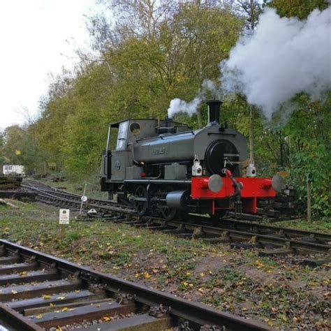 Stream 121 Valiant Traction Engine By Stuart Bowditch Listen Online For Free On Soundcloud