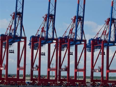 Premium Photo Container Terminal