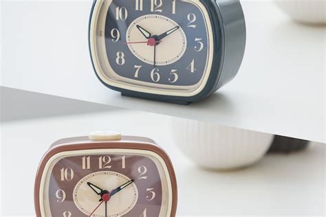 오리엔트 레트로 삐삐알람 무소음 탁상시계 2종 택1 위시버킷