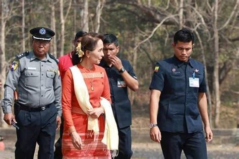 ဒေါ်အောင်ဆန်းစုကြည်၏အမှုများထဲမှ အမိန့်ပြင်ဆင်ချက် အမှု ၂ ခုကို ပြည