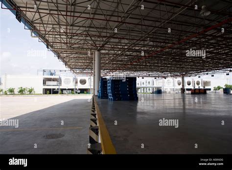 Empty Cargo Loading Bay Stock Photo Alamy
