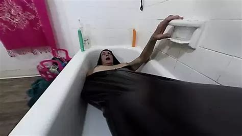 Lizzy Yum Sex Slave April Nude Pics Xhamster